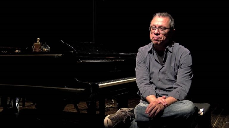 Mário Laginha abre ciclo de conversas com música no teatro Sá de ...