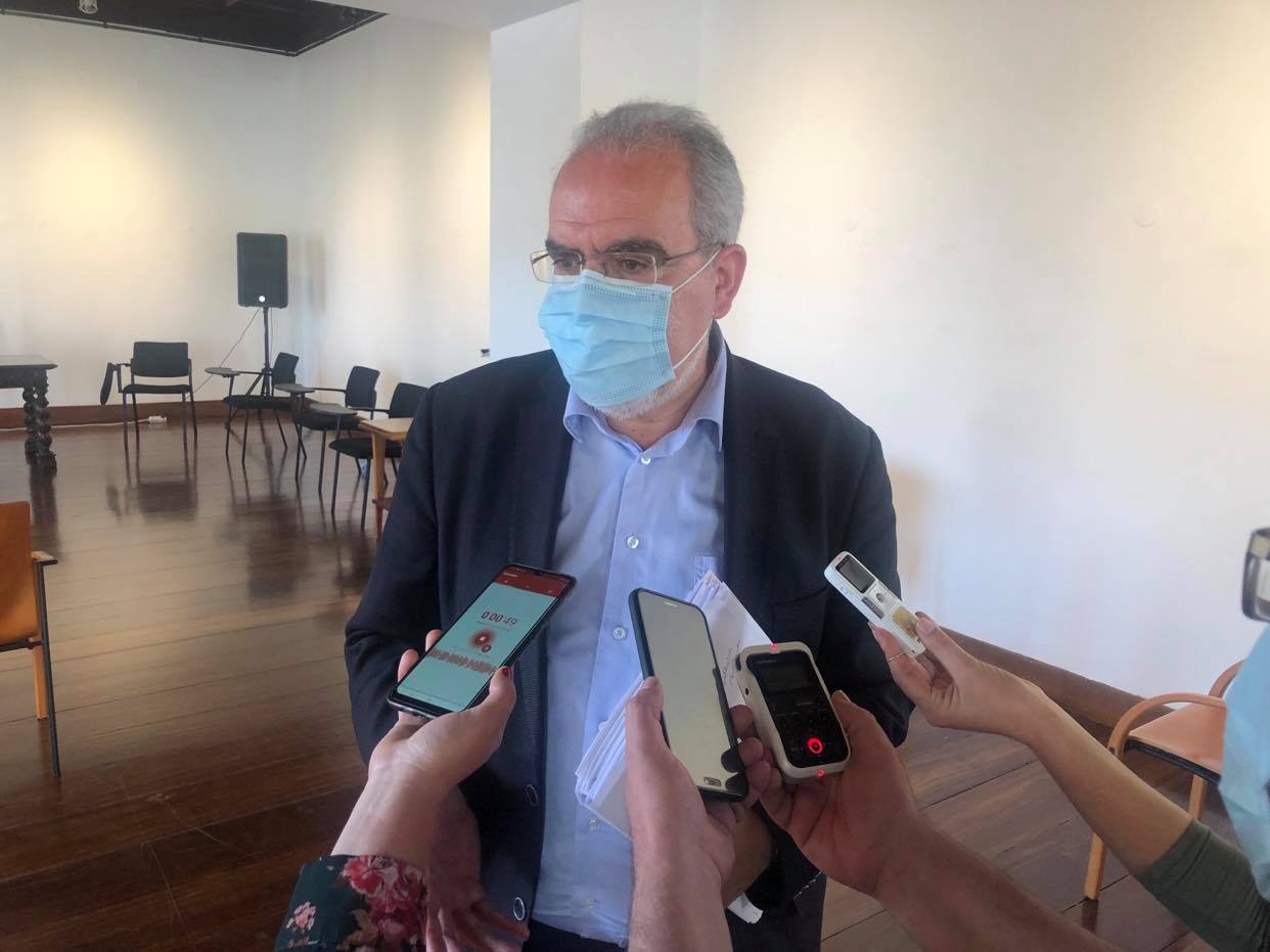 José Maria Costa ainda não escolheu novo chefe de gabinete | Rádio Alto ...