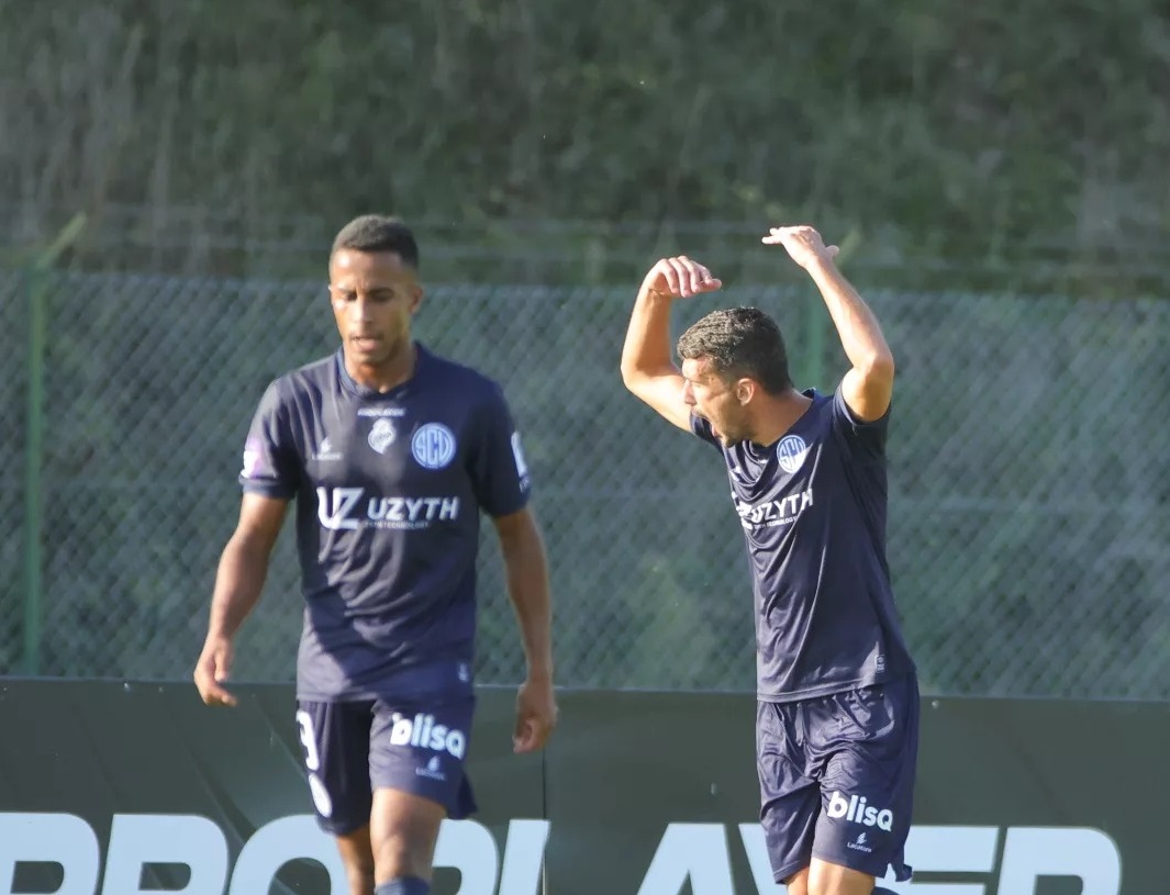 Atenção! Jogo SC Vianense – AD Fafe joga-se em Fão | Rádio Alto Minho