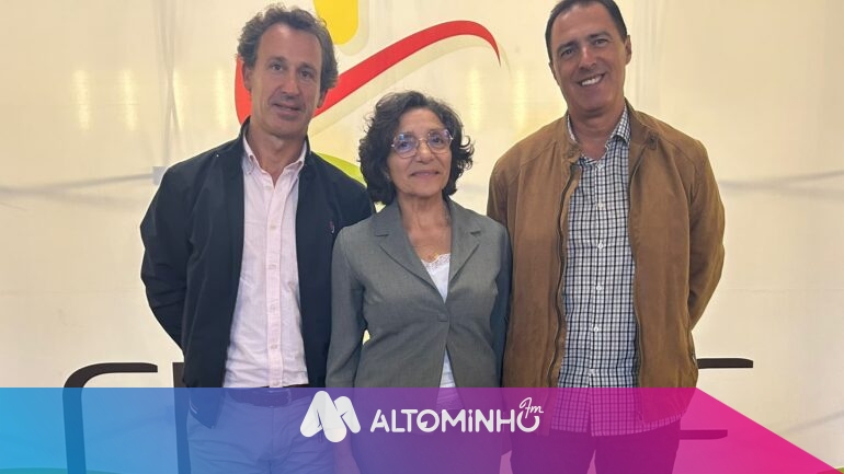 Professora de Viana distinguida em Gala de Profissionais de Educação ...